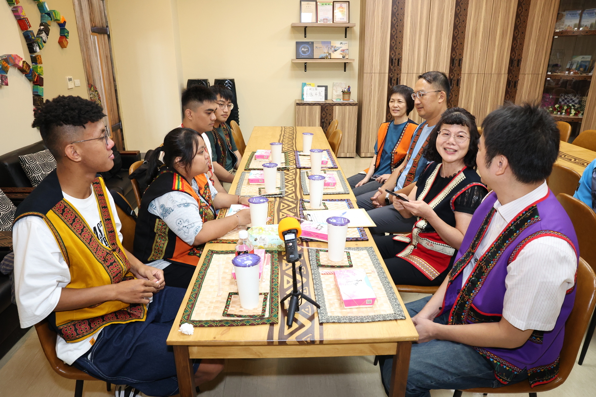 Cheng-Han Li, Jui-Peng Tseng, Wei-Ting Tu, Ya-Bo Chu, and Kao Yang from ...