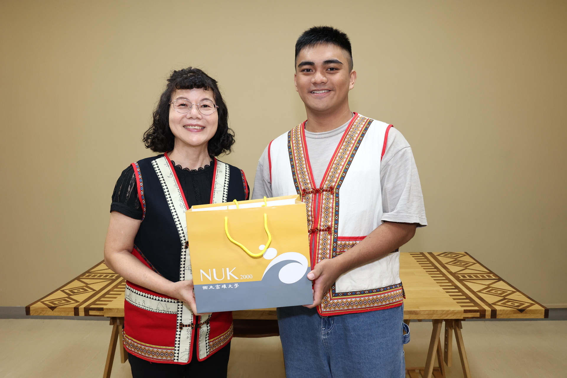 Cheng-Han Li, Jui-Peng Tseng, Wei-Ting Tu, Ya-Bo Chu, and Kao Yang from ...