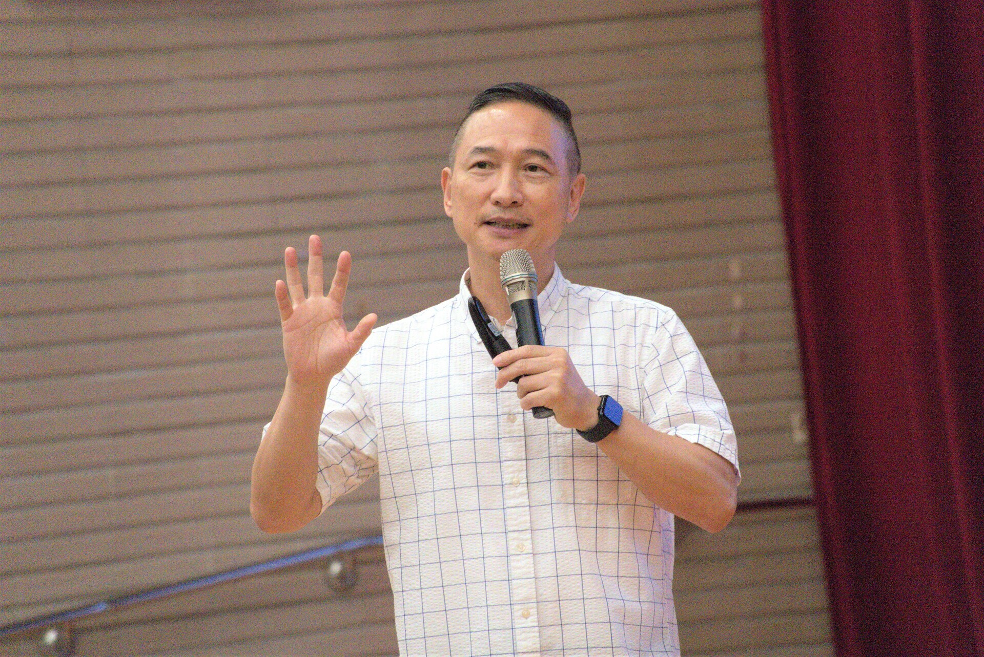 Love Expert Yang-Ching Tseng Imparting Freshmen with "The Little Things ...